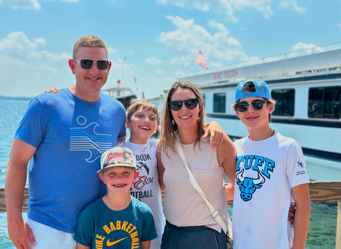 Eye on Health: Minimally invasive procedure frees Beacon patient from ...